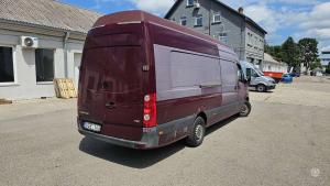 Sarkans Volkswagen Crafter 2012 Kauņa, ar dzinēja tilpumu 1.97 L un nobraukumu 405 tūkst. km par 8800 €, foto 8 vietnē AUTOMOTO.COM.LV