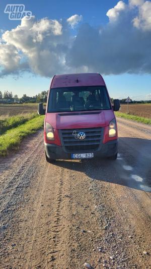 Sarkans Volkswagen Crafter 2006 Panevēža, ar dzinēja tilpumu 2.50 L un nobraukumu 352 tūkst. km par 2800 €, foto  vietnē AUTOMOTO.COM.LV