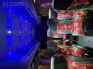 Red Volkswagen Crafter 2008 in Riga, with an engine capacity of 2.50 L and mileage of 233 thousand km for 10900 €, photo 3 on AUTOMOTO.COM.LV
