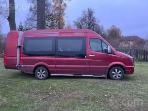 Red Volkswagen Crafter 2008 in Riga, with an engine capacity of 2.50 L and mileage of 233 thousand km for 10900 €, photo 9 on AUTOMOTO.COM.LV