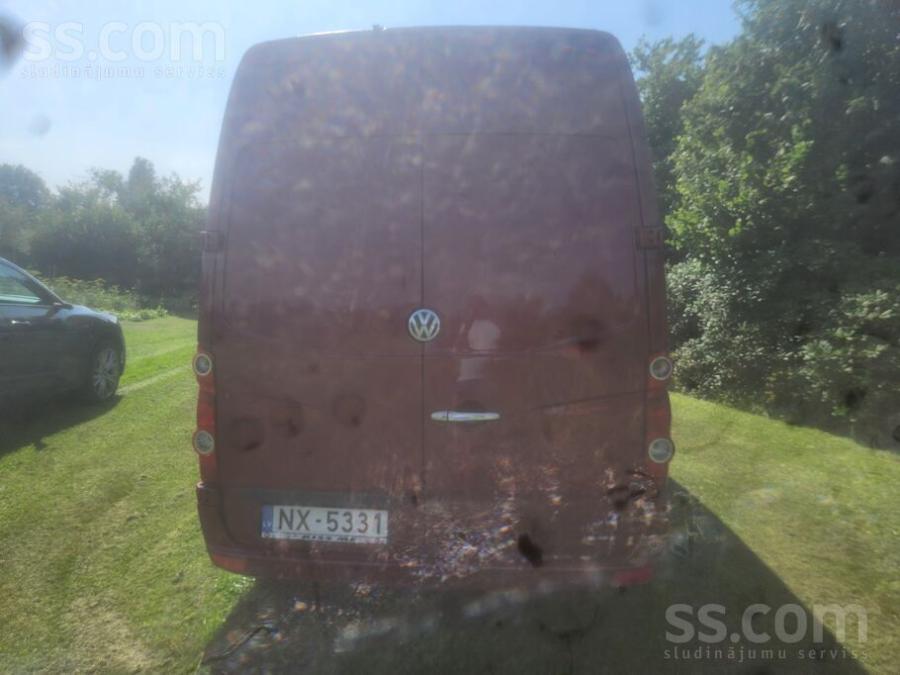 Red Volkswagen Crafter 2008 in Riga, with an engine capacity of 2.50 L and mileage of 233 thousand km for 10900 €, photo 13 on AUTOMOTO.COM.LV
