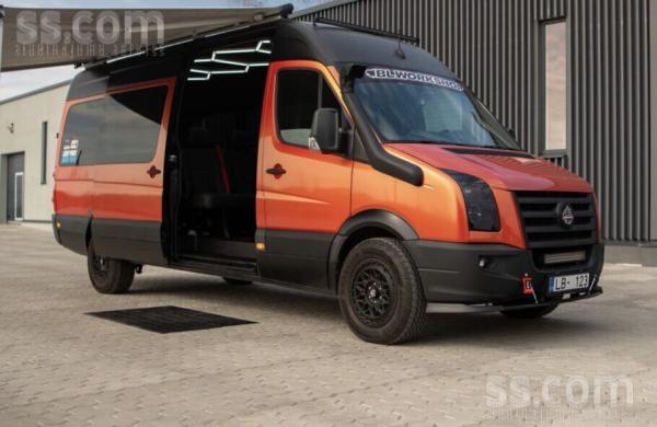 Red Volkswagen Crafter 2008 in Riga, with an engine capacity of 2.50 L and mileage of 650 thousand km for 16500 €, photo 1 on AUTOMOTO.COM.LV