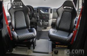 Sarkans Volkswagen Crafter 2008 Rīga, ar dzinēja tilpumu 2.50 L un nobraukumu 650 tūkst. km par 16500 €, foto 6 vietnē AUTOMOTO.COM.LV
