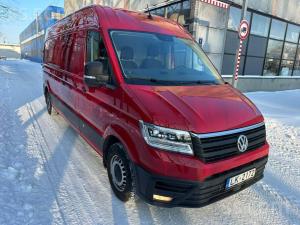 Red Volkswagen Crafter 2018 in Riga, with an engine capacity of 2.00 L and mileage of 235 thousand km for 17990 €, photo 2 on AUTOMOTO.COM.LV