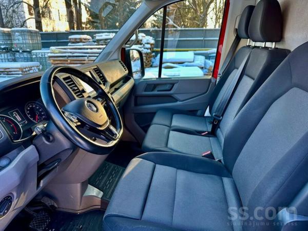 Sarkans Volkswagen Crafter 2018 Rīga, ar dzinēja tilpumu 2.00 L un nobraukumu 235 tūkst. km par 17990 €, foto 9 vietnē AUTOMOTO.COM.LV