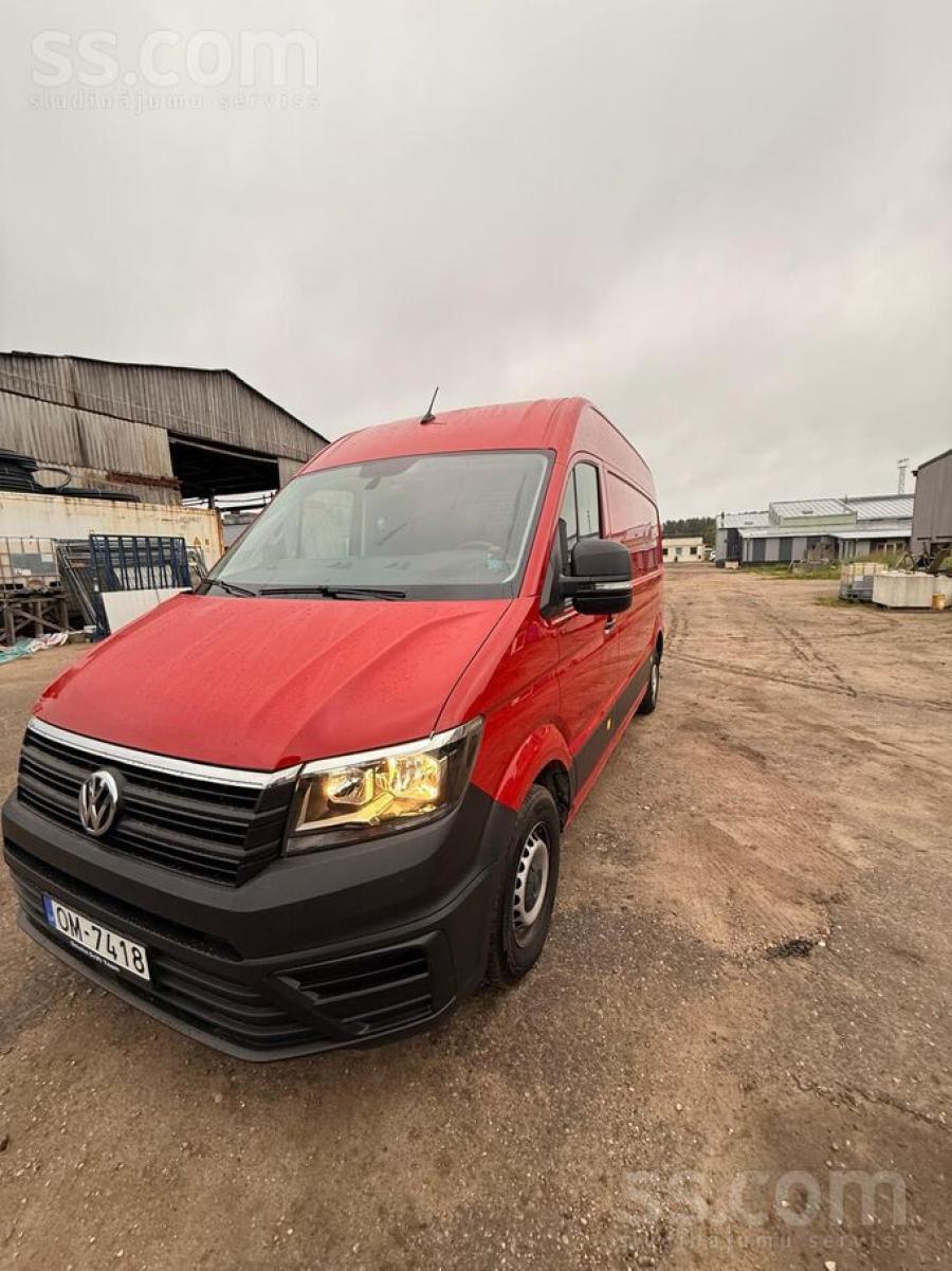 Red Volkswagen Crafter 2023 in Riga, with an engine capacity of 2.00 L and mileage of 22 thousand km for 31777 €, photo 5 on AUTOMOTO.COM.LV