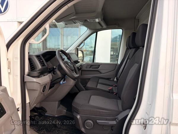Volkswagen Crafter 2022 in Tallinn, with an engine capacity of 2.00 L and mileage of 213 thousand km for 25300 €, photo 5 on AUTOMOTO.COM.LV