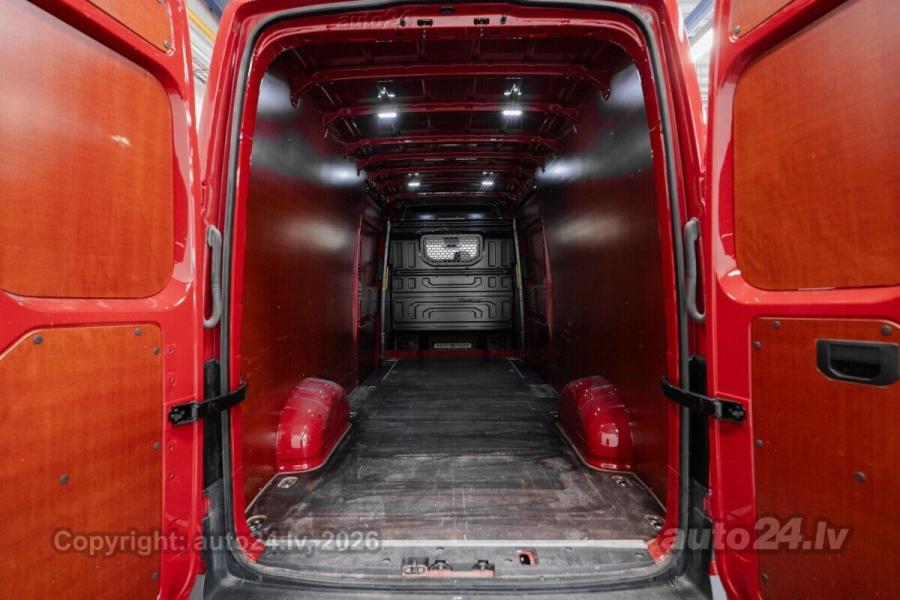 Volkswagen Crafter 2023 Tallina, ar dzinēja tilpumu 2.00 L un nobraukumu 97 tūkst. km par 39500 €, foto 7 vietnē AUTOMOTO.COM.LV