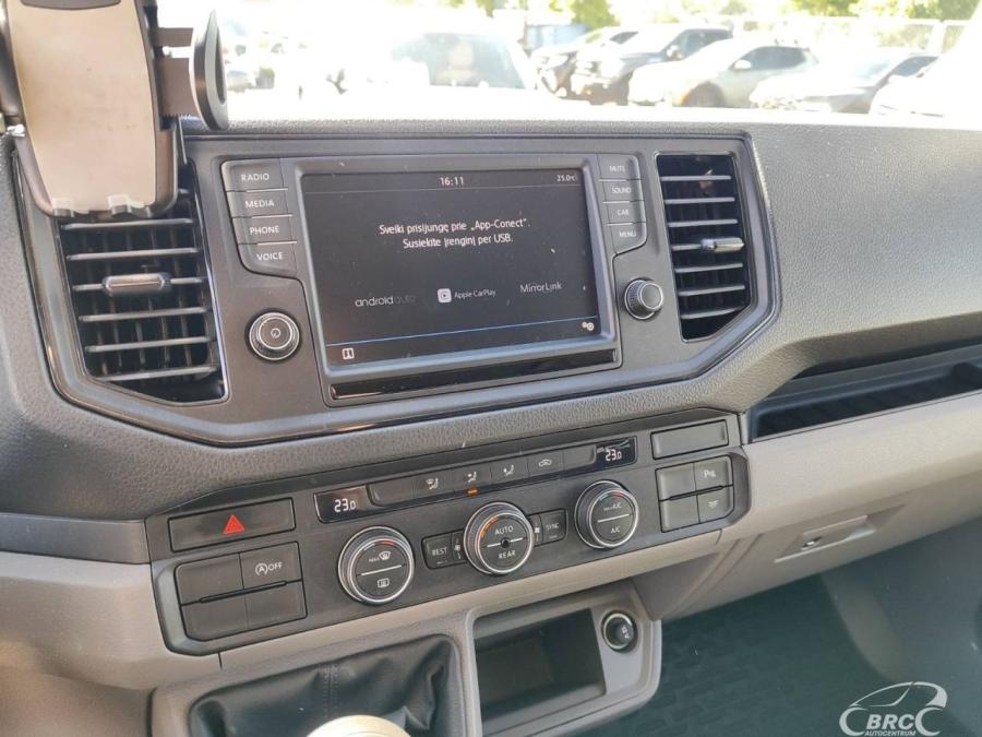 Volkswagen Crafter 2018 in Klaipeda, with an engine capacity of 1.97 L and mileage of 211 thousand km for 20500 €, photo 6 on AUTOMOTO.COM.LV
