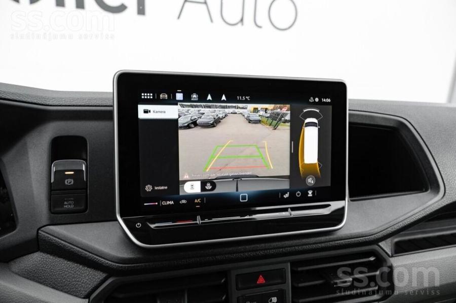 Balts Volkswagen Crafter 2025 Rīga, ar dzinēja tilpumu 2.00 L un nobraukumu 4 tūkst. km par 39900 €, foto 26 vietnē AUTOMOTO.COM.LV