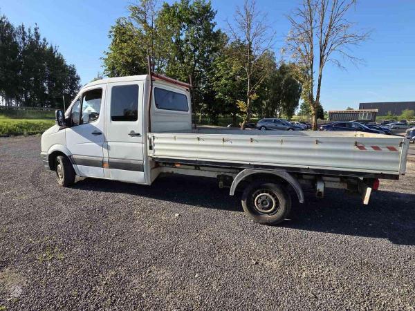 Balts Volkswagen Crafter 2006 Kauņa, ar dzinēja tilpumu 2.46 L un nobraukumu 486 tūkst. km par 4999 €, foto 4 vietnē AUTOMOTO.COM.LV