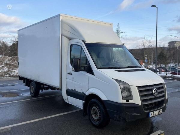 White Volkswagen Crafter 2007 in Vilnius, with an engine capacity of 2.50 L and mileage of 396 thousand km for 3200 €, photo 8 on AUTOMOTO.COM.LV
