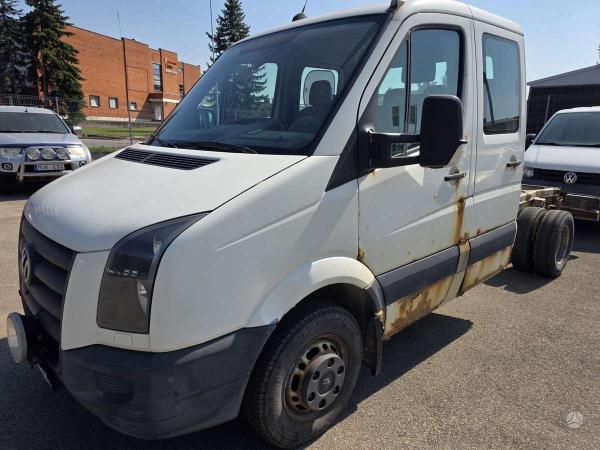 White Volkswagen Crafter 2007 in Marijampole, with an engine capacity of 0.00 L and mileage of 300 thousand km for 2700 €, photo 1 on AUTOMOTO.COM.LV