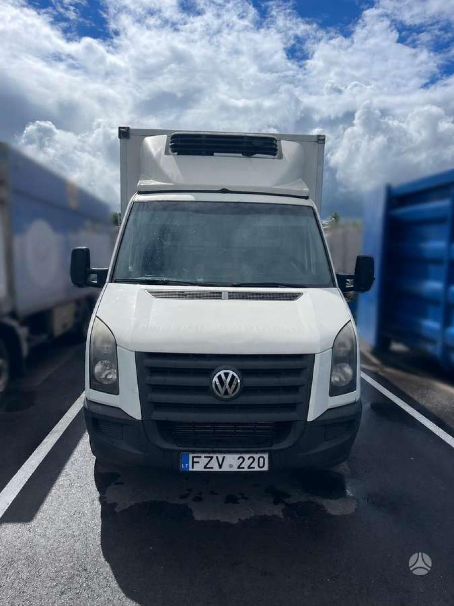 White Volkswagen Crafter 2008 in Telschi, with an engine capacity of 2.46 L and mileage of 399 thousand km for 6100 €, photo 3 on AUTOMOTO.COM.LV