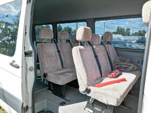 White Volkswagen Crafter 2008 in Panevezys, with an engine capacity of 2.46 L and mileage of 296 thousand km for 8950 €, photo 7 on AUTOMOTO.COM.LV