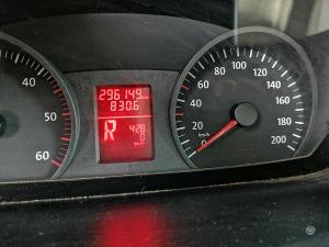 White Volkswagen Crafter 2008 in Panevezys, with an engine capacity of 2.46 L and mileage of 296 thousand km for 8950 €, photo 10 on AUTOMOTO.COM.LV