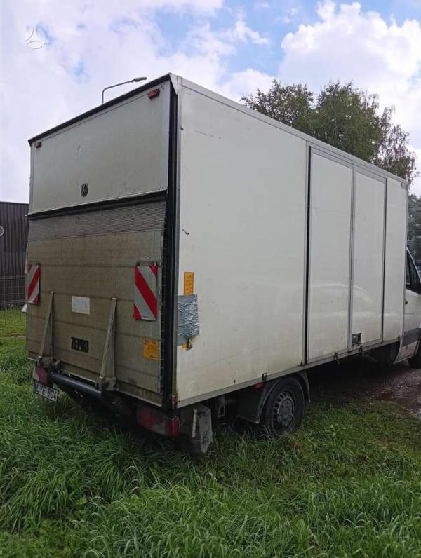 Volkswagen Crafter 2008 Kauņa vietnē Balts Volkswagen Crafter 2008 Kauņa, ar dzinēja tilpumu 0.00 L un nobraukumu 502 tūkst. km par 3100 €, foto 3 vietnē AUTOMOTO.COM.LV