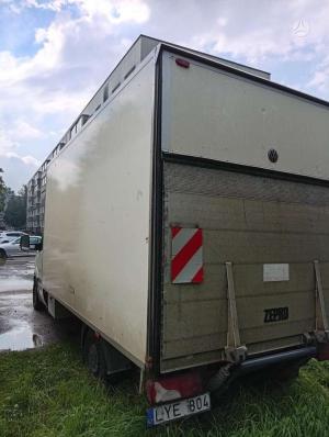 Balts Volkswagen Crafter 2008 Kauņa, ar dzinēja tilpumu 0.00 L un nobraukumu 502 tūkst. km par 3100 €, foto 4 vietnē AUTOMOTO.COM.LV