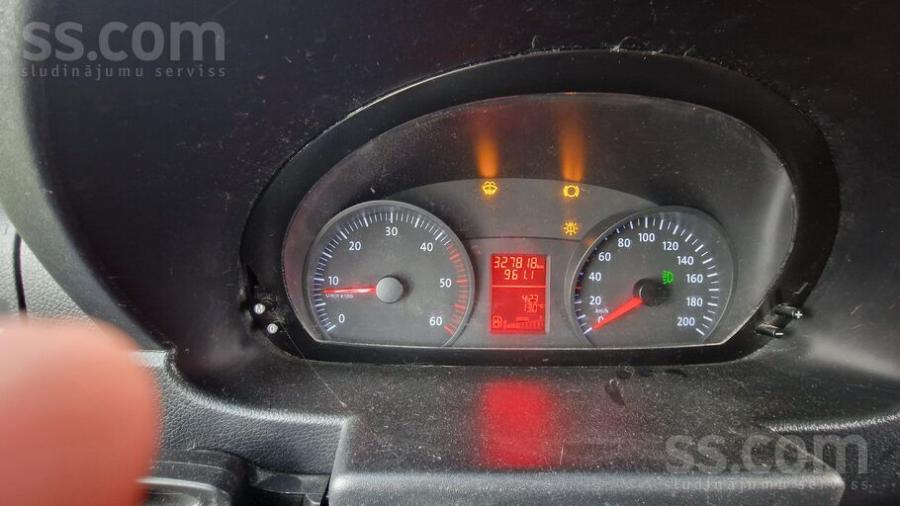 Balts Volkswagen Crafter 2008 Dobele, ar dzinēja tilpumu 2.50 L un nobraukumu 330 tūkst. km par 4500 €, foto 7 vietnē AUTOMOTO.COM.LV