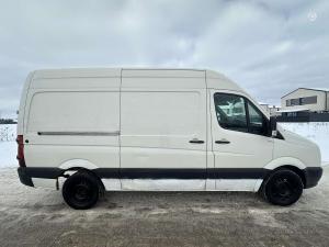 White Volkswagen Crafter 2009 in Kaunas, with an engine capacity of 2.46 L and mileage of 405 thousand km for 3900 €, photo 5 on AUTOMOTO.COM.LV
