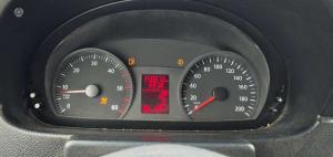 White Volkswagen Crafter 2009 in Vilnius, with an engine capacity of 2.50 L and mileage of 350 thousand km for 2200 €, photo 11 on AUTOMOTO.COM.LV