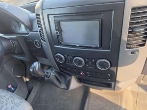 Balts Volkswagen Crafter 2009 Kėdainiai, ar dzinēja tilpumu 2.50 L un nobraukumu 365 tūkst. km par 8500 €, foto 23 vietnē AUTOMOTO.COM.LV