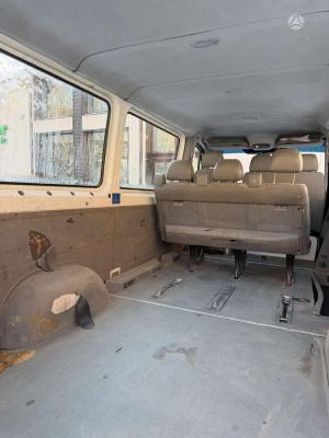 Balts Volkswagen Crafter 2010 Kauņa, ar dzinēja tilpumu 2.46 L un nobraukumu 543 tūkst. km par 2500 €, foto 7 vietnē AUTOMOTO.COM.LV