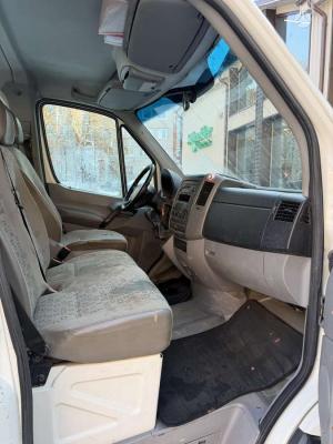 Balts Volkswagen Crafter 2010 Kauņa, ar dzinēja tilpumu 2.46 L un nobraukumu 543 tūkst. km par 2500 €, foto 9 vietnē AUTOMOTO.COM.LV