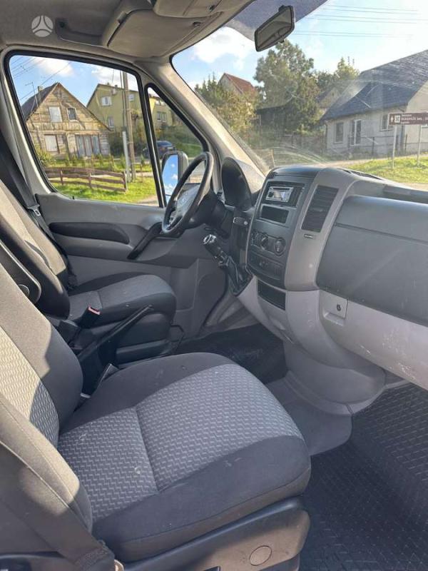 Balts Volkswagen Crafter 2012 Skaudvilė, ar dzinēja tilpumu 1.97 L un nobraukumu 293 tūkst. km par 8900 €, foto 11 vietnē AUTOMOTO.COM.LV