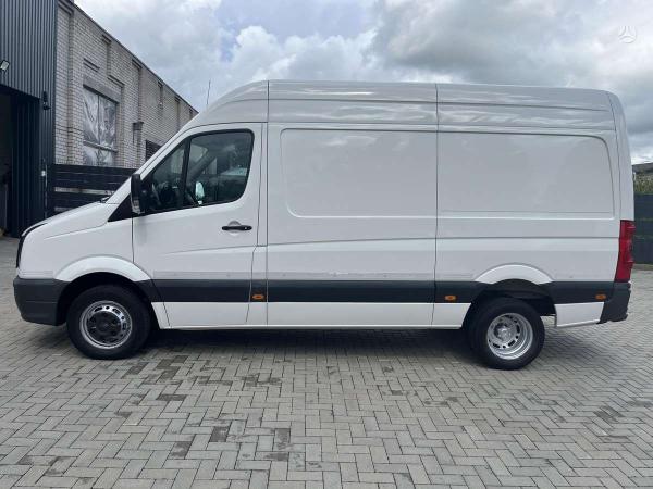 White Volkswagen Crafter 2012 in Taurage, with an engine capacity of 2.00 L and mileage of 194 thousand km for 7700 €, photo 5 on AUTOMOTO.COM.LV