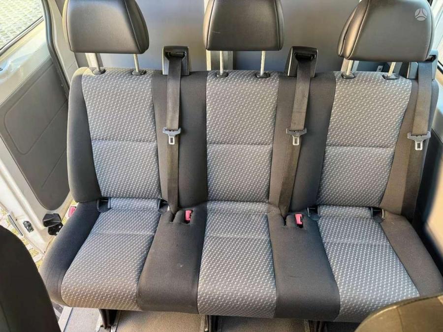 Balts Volkswagen Crafter 2012 Kauņa, ar dzinēja tilpumu 0.00 L un nobraukumu 218 tūkst. km par 9600 €, foto 9 vietnē AUTOMOTO.COM.LV