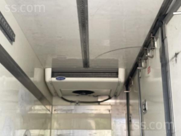 Balts Volkswagen Crafter 2012 Rīga, ar dzinēja tilpumu 2.00 L un nobraukumu 472 tūkst. km par 11490 €, foto 10 vietnē AUTOMOTO.COM.LV