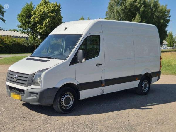 White Volkswagen Crafter 2013 in Taurage, with an engine capacity of 2.00 L and mileage of 320 thousand km for 4800 €, photo 1 on AUTOMOTO.COM.LV