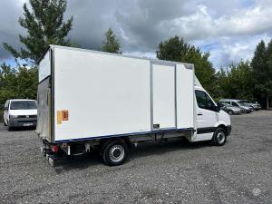 White Volkswagen Crafter 2013 in Kretinga, with an engine capacity of 1.97 L and mileage of 197 thousand km for 10650 €, photo 13 on AUTOMOTO.COM.LV