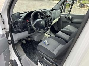 White Volkswagen Crafter 2013 in Kretinga, with an engine capacity of 1.97 L and mileage of 197 thousand km for 10650 €, photo 23 on AUTOMOTO.COM.LV