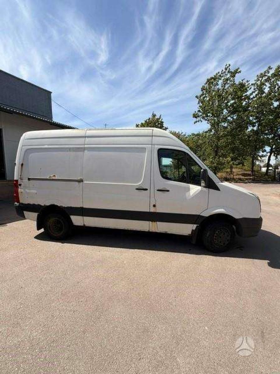 Balts Volkswagen Crafter 2013 Kauņa, ar dzinēja tilpumu 1.97 L un nobraukumu 494 tūkst. km par 4000 €, foto 4 vietnē AUTOMOTO.COM.LV