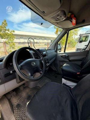 Balts Volkswagen Crafter 2013 Kauņa, ar dzinēja tilpumu 1.97 L un nobraukumu 494 tūkst. km par 4000 €, foto 6 vietnē AUTOMOTO.COM.LV