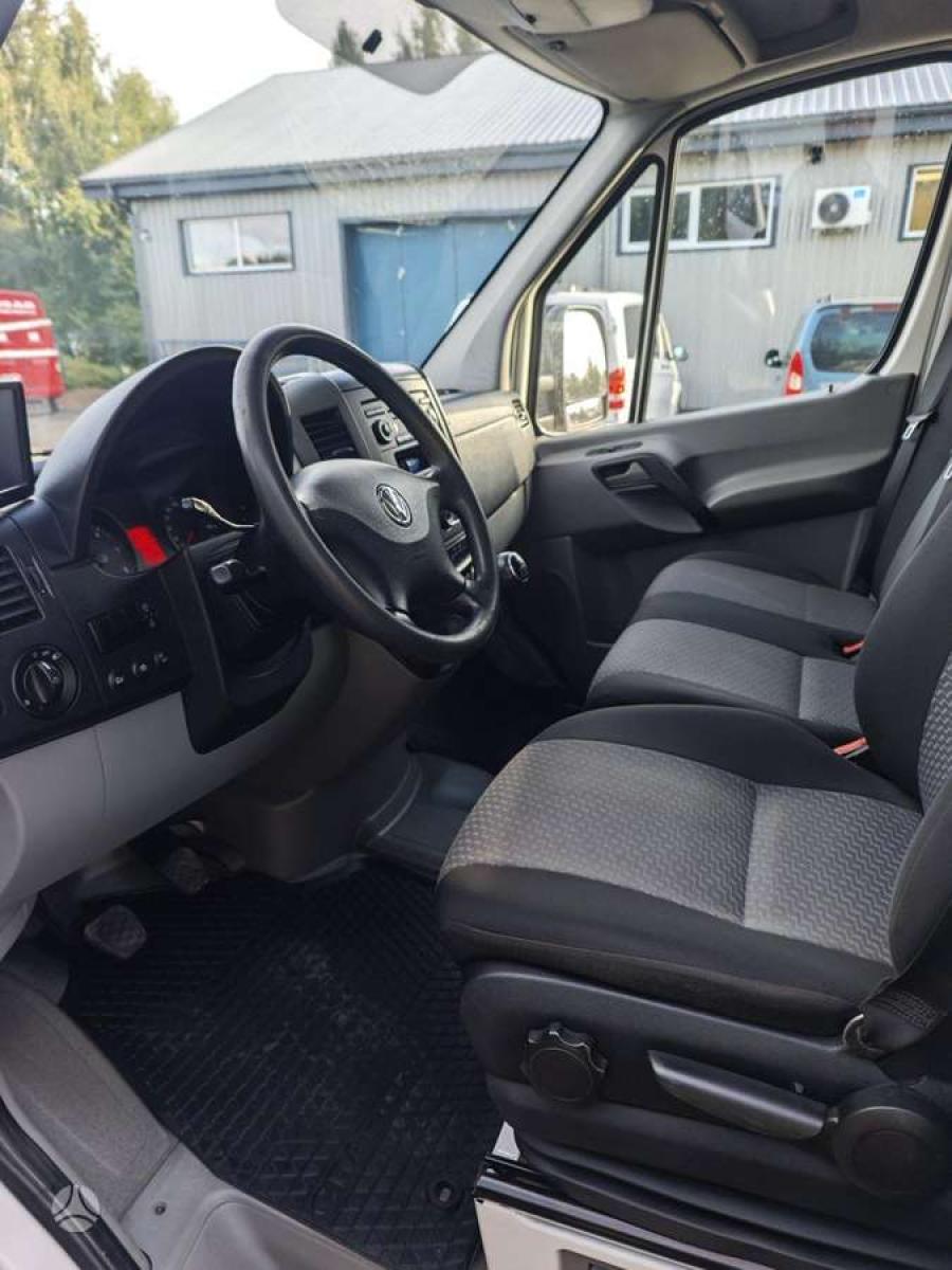 Balts Volkswagen Crafter 2013 Kretinga, ar dzinēja tilpumu 1.97 L un nobraukumu 198 tūkst. km par 9500 €, foto 7 vietnē AUTOMOTO.COM.LV