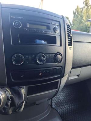 Balts Volkswagen Crafter 2013 Kretinga, ar dzinēja tilpumu 1.97 L un nobraukumu 198 tūkst. km par 9500 €, foto 9 vietnē AUTOMOTO.COM.LV