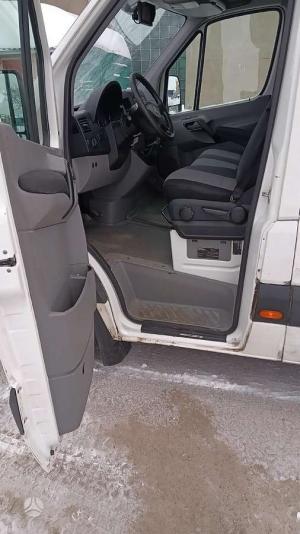 Balts Volkswagen Crafter 2014 Radviliškis, ar dzinēja tilpumu 1.97 L un nobraukumu 335 tūkst. km par 5600 €, foto 20 vietnē AUTOMOTO.COM.LV