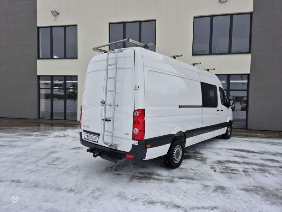 White Volkswagen Crafter 2014 in Marijampole, with an engine capacity of 1.97 L and mileage of 244 thousand km for 14500 €, photo 8 on AUTOMOTO.COM.LV