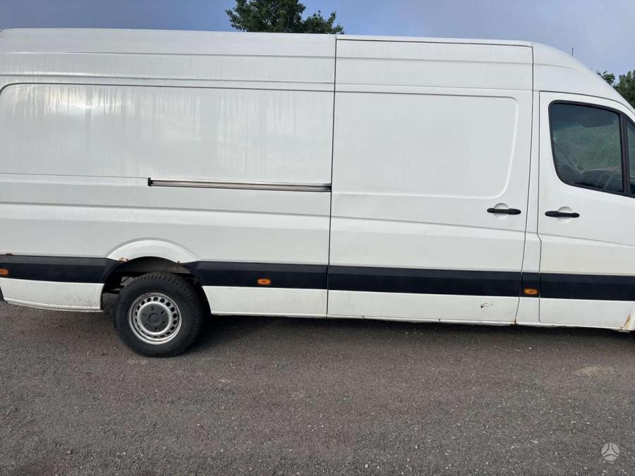 Balts Volkswagen Crafter 2014 Viļņa, ar dzinēja tilpumu 0.00 L un nobraukumu 400 tūkst. km par 4000 €, foto 3 vietnē AUTOMOTO.COM.LV