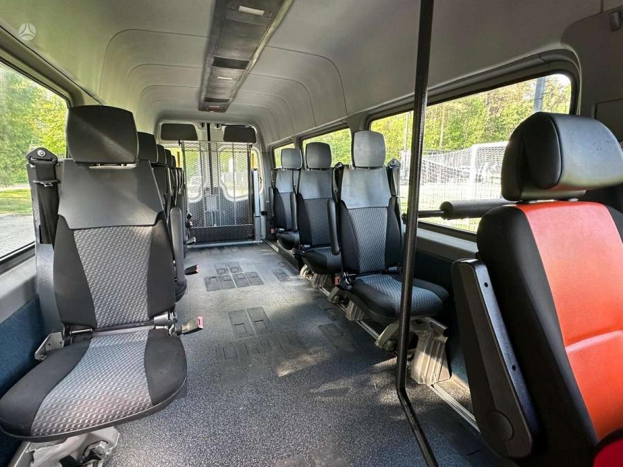 Balts Volkswagen Crafter 2014 Viļņa, ar dzinēja tilpumu 1.97 L un nobraukumu 335 tūkst. km par 10500 €, foto 26 vietnē AUTOMOTO.COM.LV
