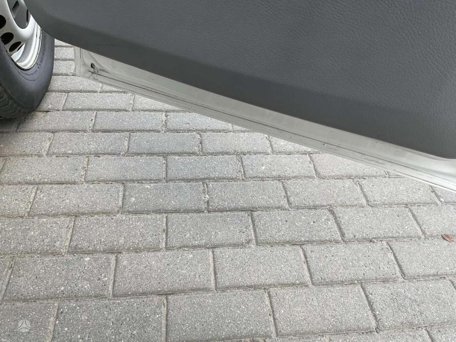 Balts Volkswagen Crafter 2014 Šauļi, ar dzinēja tilpumu 1.97 L un nobraukumu 184 tūkst. km par 12990 €, foto 17 vietnē AUTOMOTO.COM.LV