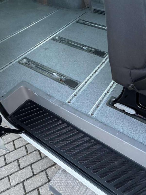 Volkswagen Crafter 2014 Šauļi vietnē Balts Volkswagen Crafter 2014 Šauļi, ar dzinēja tilpumu 0.00 L un nobraukumu 223 tūkst. km par 12800 €, foto 10 vietnē AUTOMOTO.COM.LV
