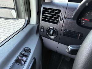 Balts Volkswagen Crafter 2014 Šauļi, ar dzinēja tilpumu 0.00 L un nobraukumu 223 tūkst. km par 12800 €, foto 23 vietnē AUTOMOTO.COM.LV