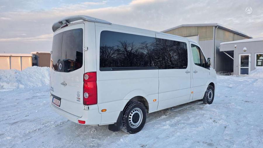 White Volkswagen Crafter 2015 in Klaipeda, with an engine capacity of 2.00 L and mileage of 231 thousand km for 11890 €, photo 28 on AUTOMOTO.COM.LV