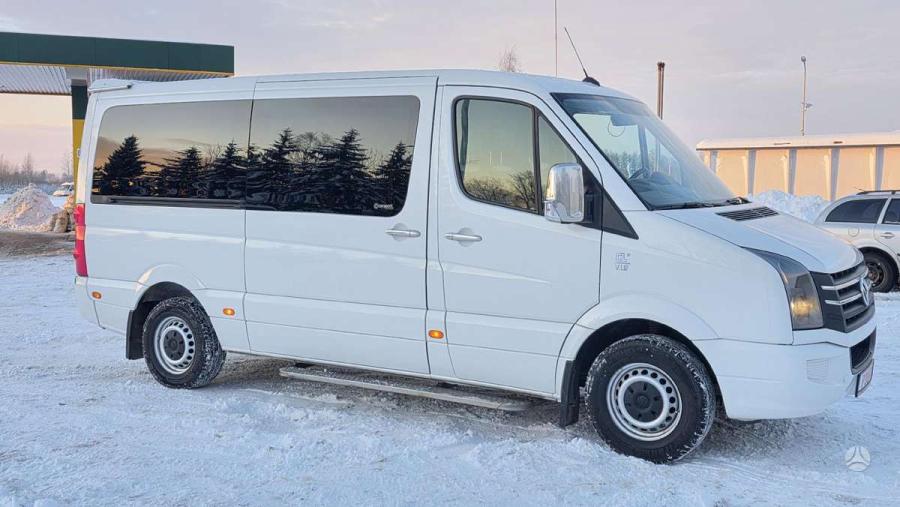 White Volkswagen Crafter 2015 in Klaipeda, with an engine capacity of 2.00 L and mileage of 231 thousand km for 11890 €, photo 29 on AUTOMOTO.COM.LV