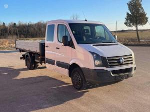 White Volkswagen Crafter 2015 in Ukmerge, with an engine capacity of 1.97 L and mileage of 223 thousand km for 14900 €, photo 3 on AUTOMOTO.COM.LV