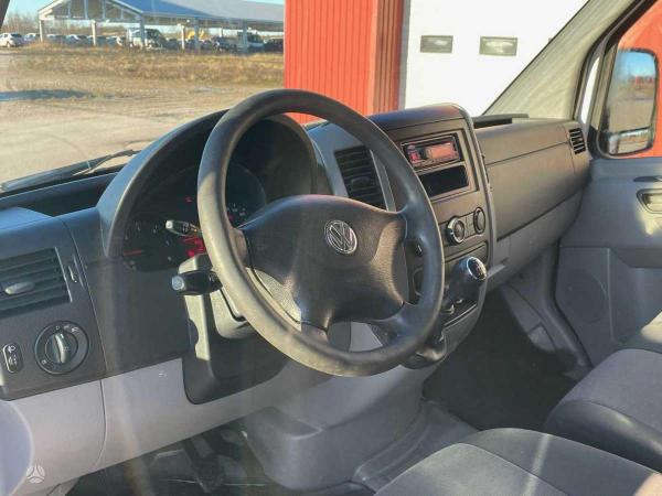 Balts Volkswagen Crafter 2015 Ukmergė, ar dzinēja tilpumu 1.97 L un nobraukumu 223 tūkst. km par 14900 €, foto 6 vietnē AUTOMOTO.COM.LV